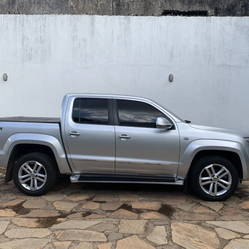 VW Amarok CD 4x4 HIGH