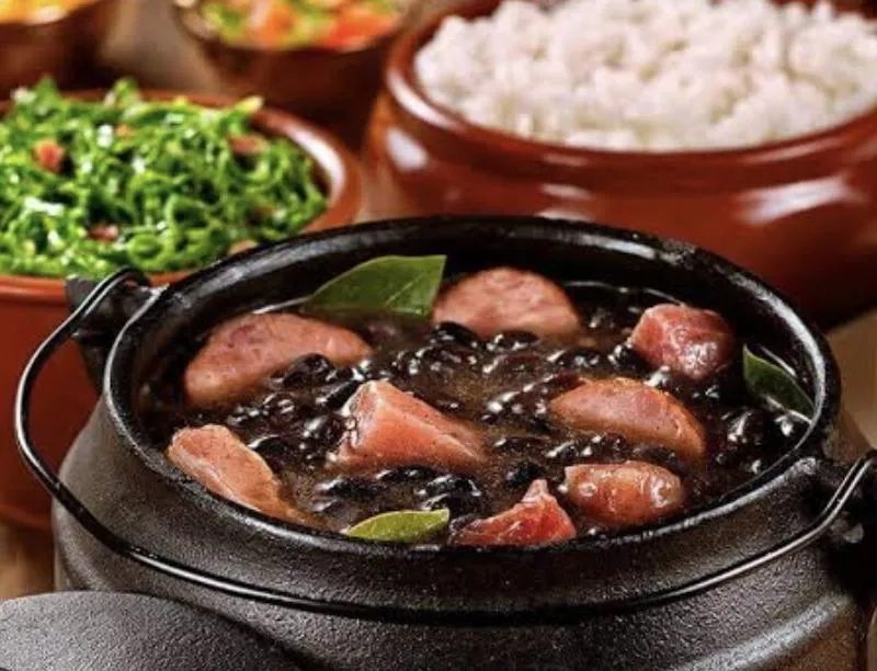 kit feijoada completa / 1 kit com 10 marmitas variadas
