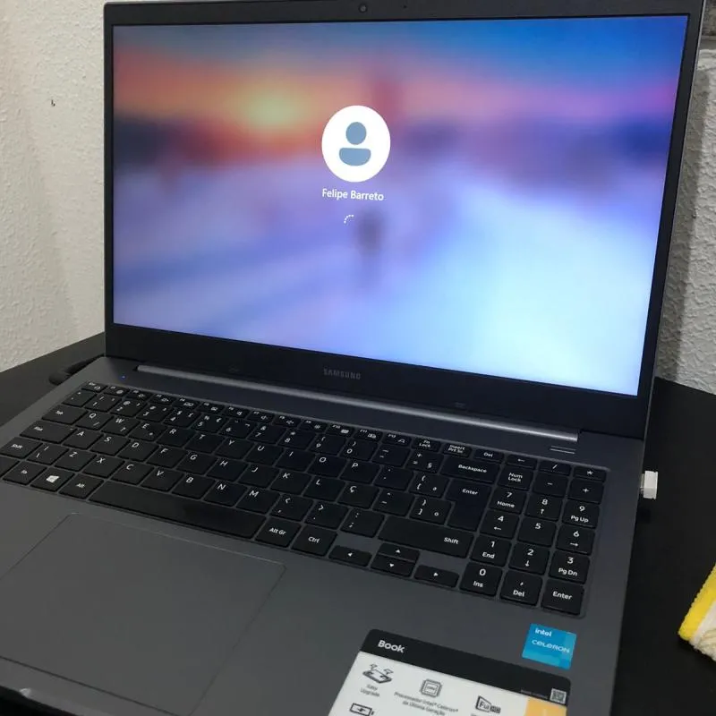 Notebook Samsung Book Intel Celeron Dual-Core